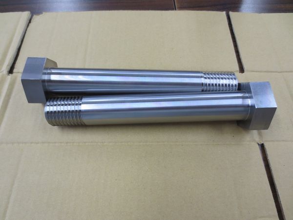 耐摩耗鋼HARDOXボルト｜株式会社共和工業所